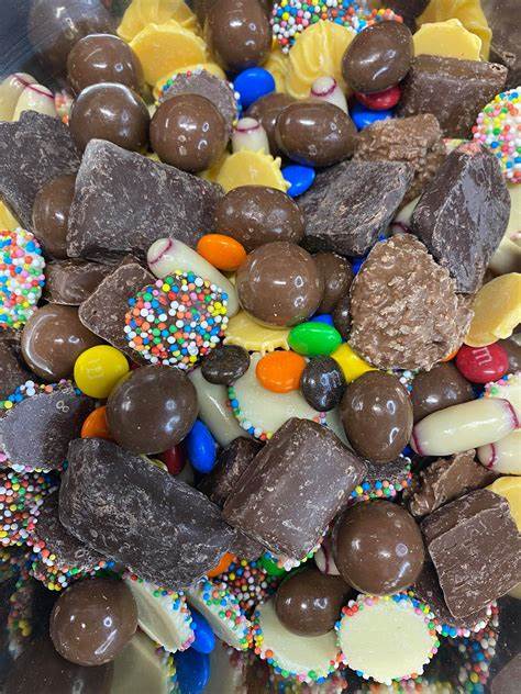 Pick and Mix Chocolate 100g- 1kg Australia | Tara's Candy Bar | Online ...